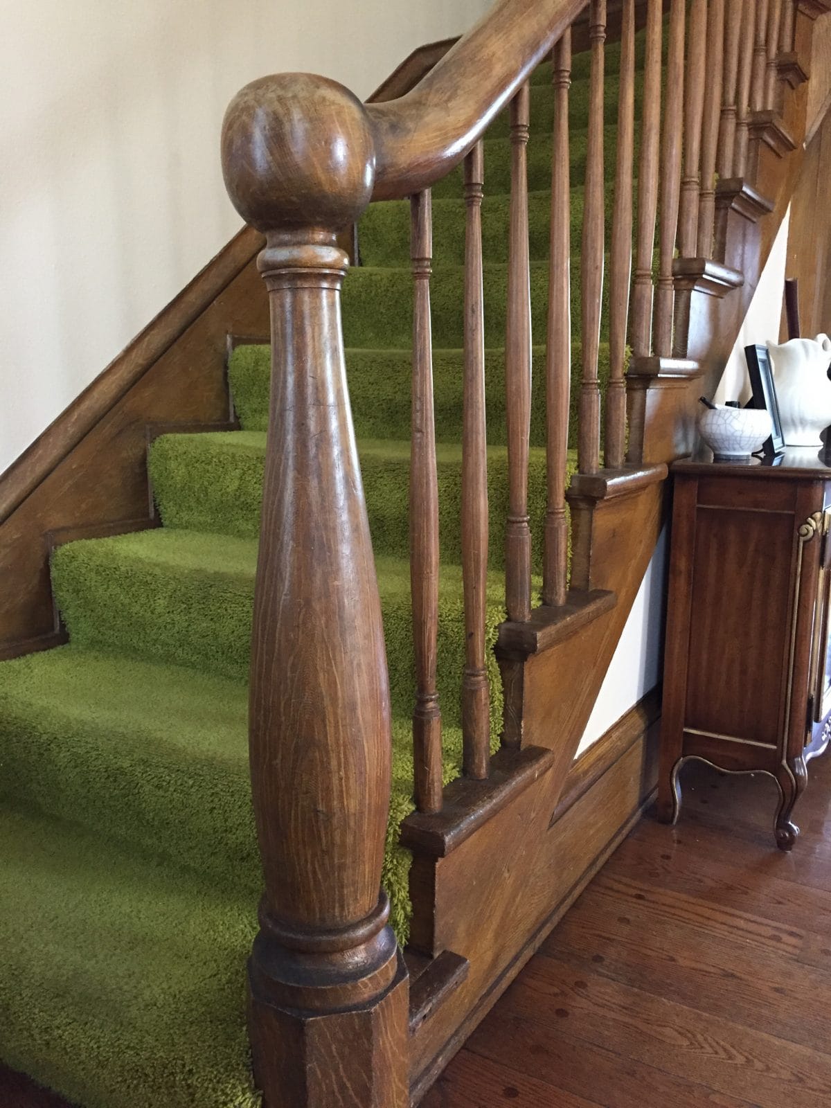 The Oldest House in Ashland (and the banister that saved it) - Walk Ashland
